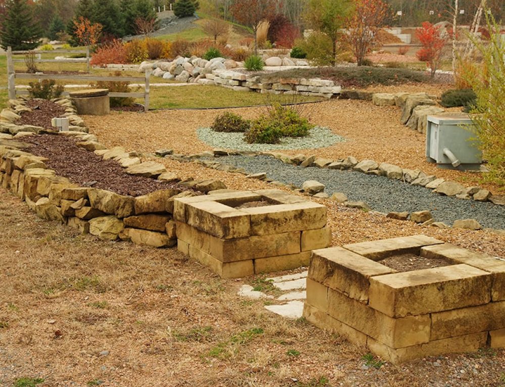 Landscape 1 - Natural Crushed Rock, Interior/Exterior Decorative Stone ...