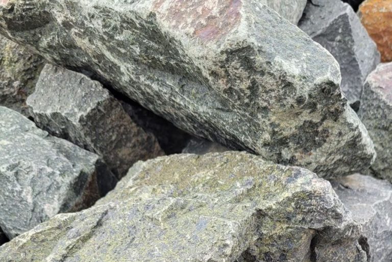 Grey Mist Boulders +18" - Natural Crushed Rock, Interior/Exterior ...