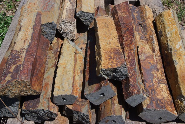 Basalt Medium 10"-16" Base Cut (Each) - Natural Crushed Rock, Interior ...