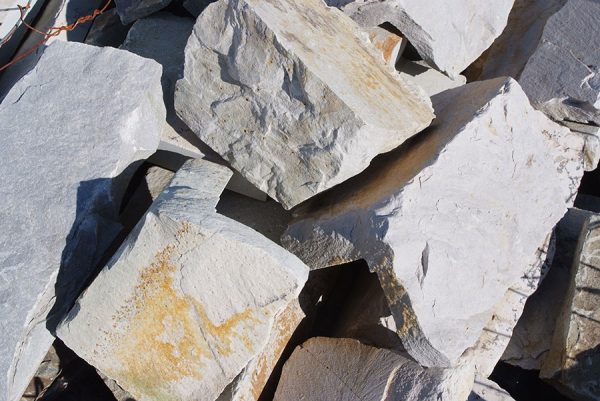 Falls Creek Corners-Thin Veneer - Natural Crushed Rock, Interior ...