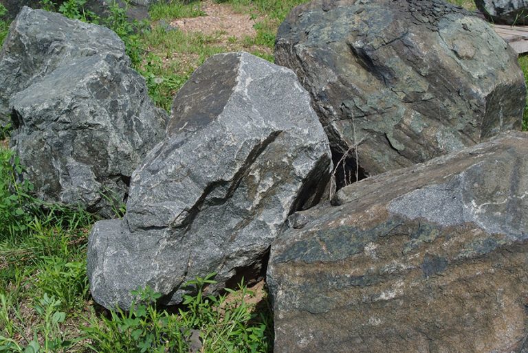 Grey Mist Boulders +18" - Natural Crushed Rock, Interior/Exterior ...