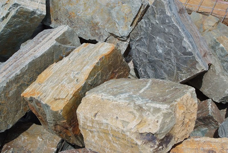 Loon Lake (Ledge Full Veneer) - Natural Crushed Rock, Interior/Exterior ...