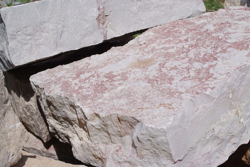Pink River Snapped-Wallstone - Natural Crushed Rock, Interior/Exterior ...