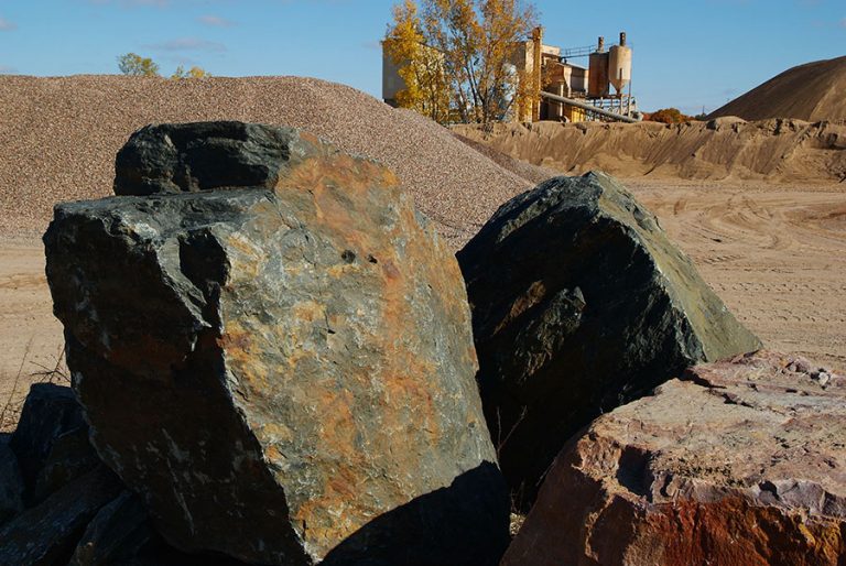 Canadian Red Rock Boulders +18" - Natural Crushed Rock, Interior ...